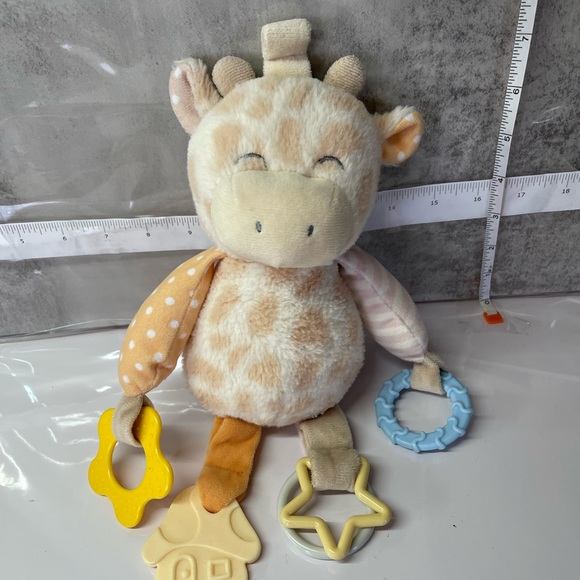 Kellytoy | Toys | Kelly Toy Baby Giraffe Clip On Teether Toy | Poshmark